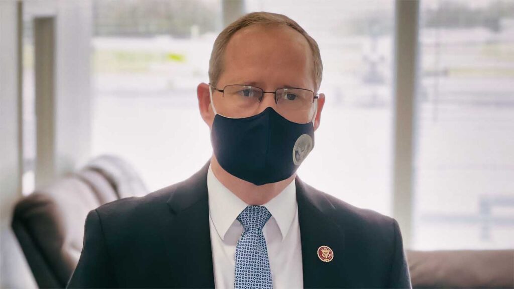 North Carolina Congressman Greg Murphy visits D2 Flight Academy – D2 ...